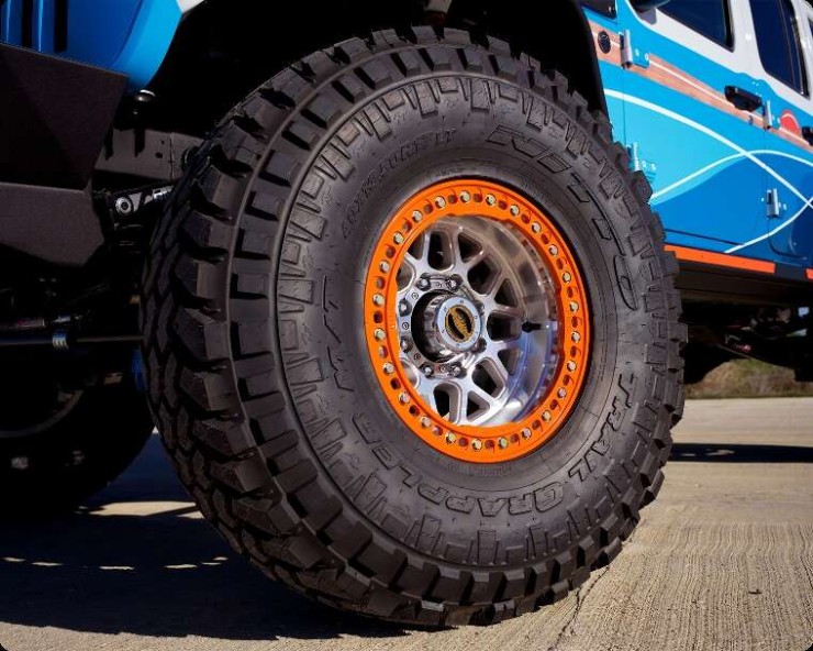 Alpine Rebel Off Road Edition Jeep - Ocean